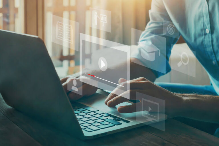 Platformy e-learningowe – zalety i możliwości platform e-learningowych - PCG Academia